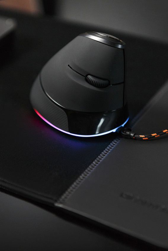CANYON herní vertikální myš Emisat CND-SGM14RGB | TSBOHEMIA.CZ
